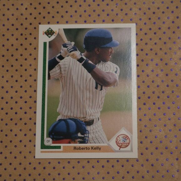 MLB | Toys | Roberto Kelly 372 Baseball Card | Poshmark